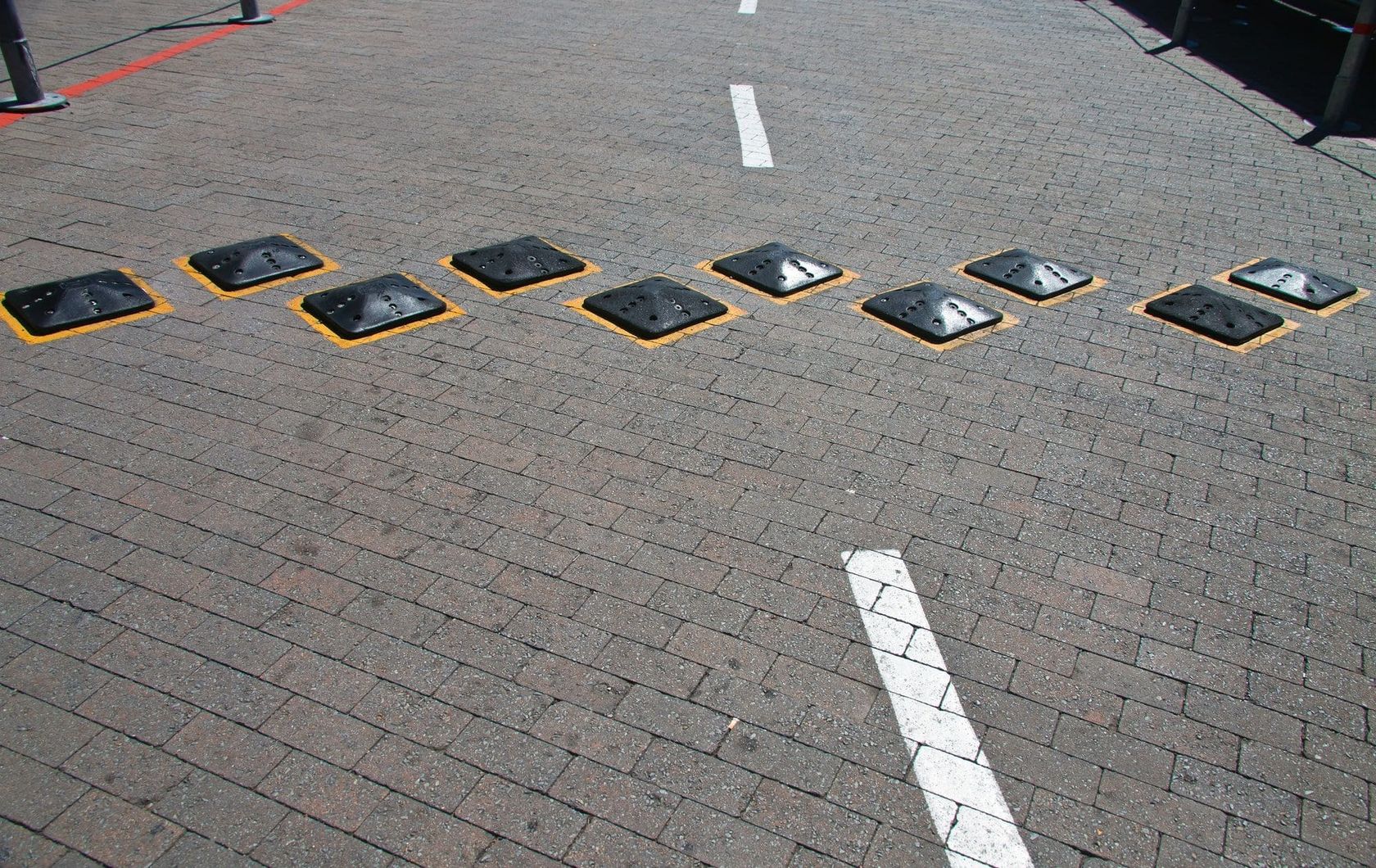 Steel in road construction