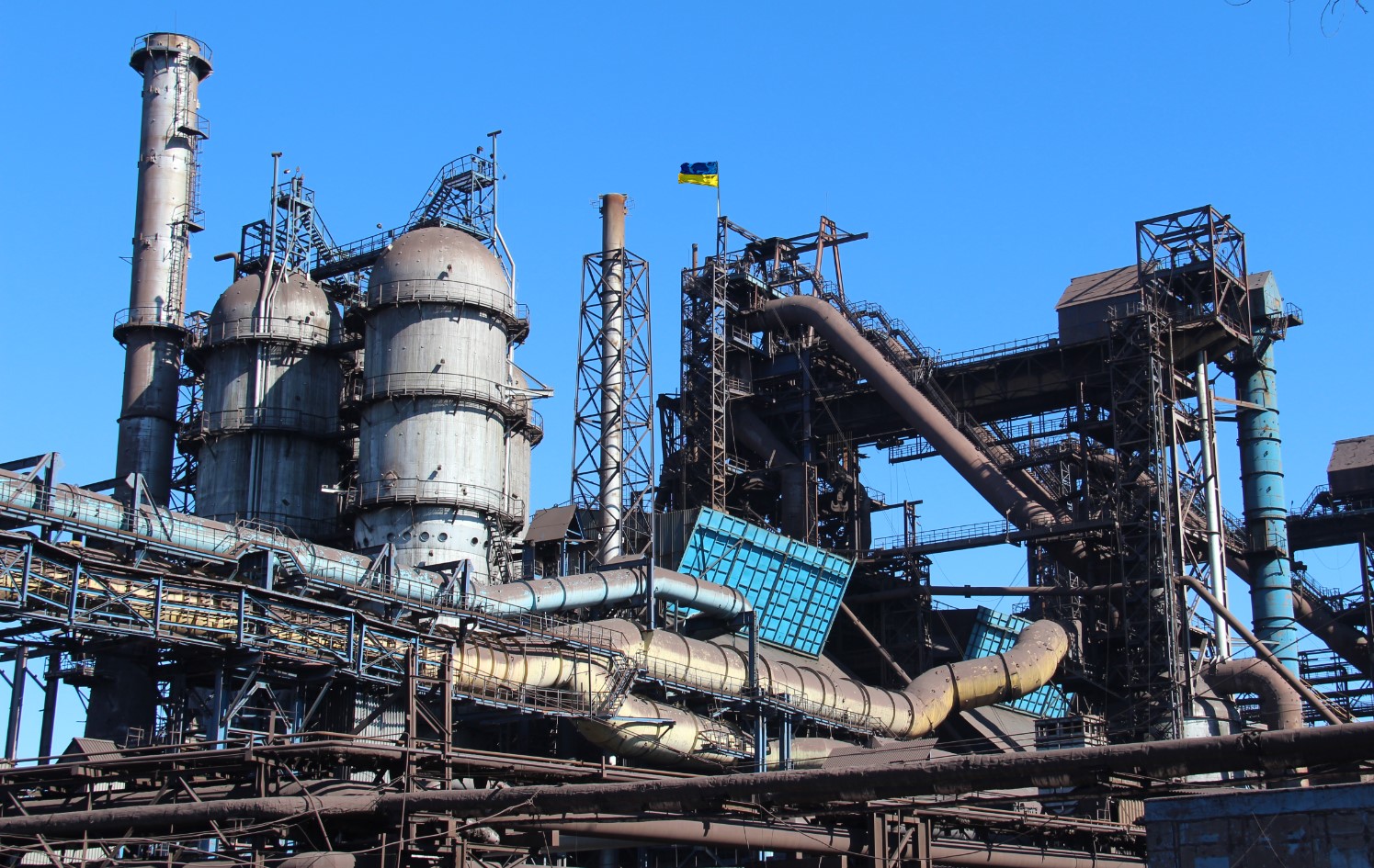 From the Blast Furnace Shop to the Front Line, and Back to the Plant: a ...